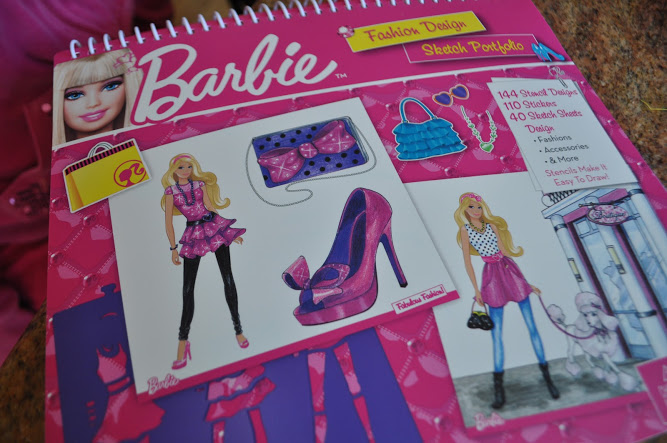 Barbie Sketch Portfolio and Artist Tote - Classy Mommy