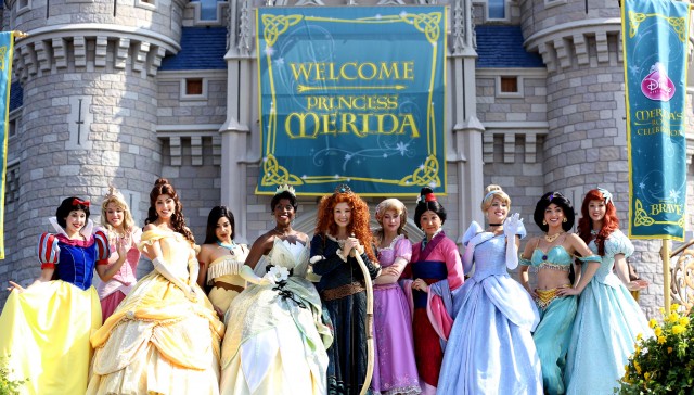 BRAVE's Merida is officially crowned a Disney Princess # ...